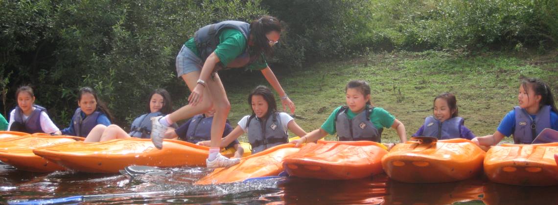 kayaking-at-outdoor-centre-feature-image – Bowles Rocks